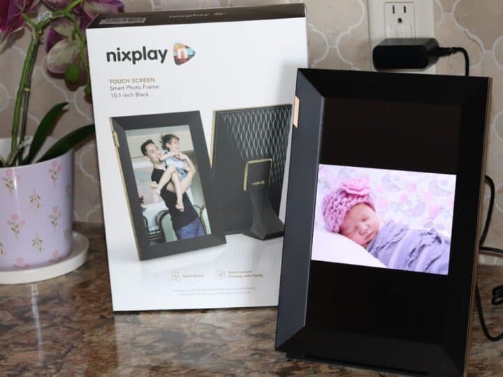Nixplay Touchscreen Smart Photo Frame review - She's Your Friend